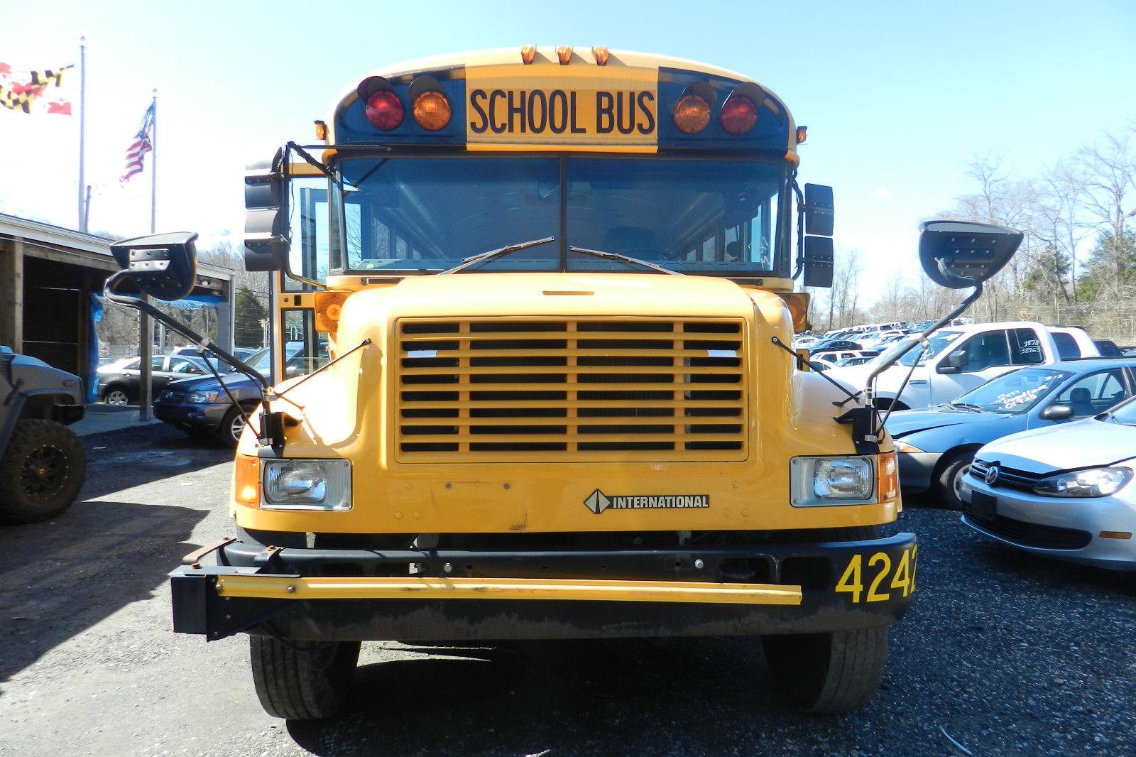 School Bus 2003 International 3800 for sale