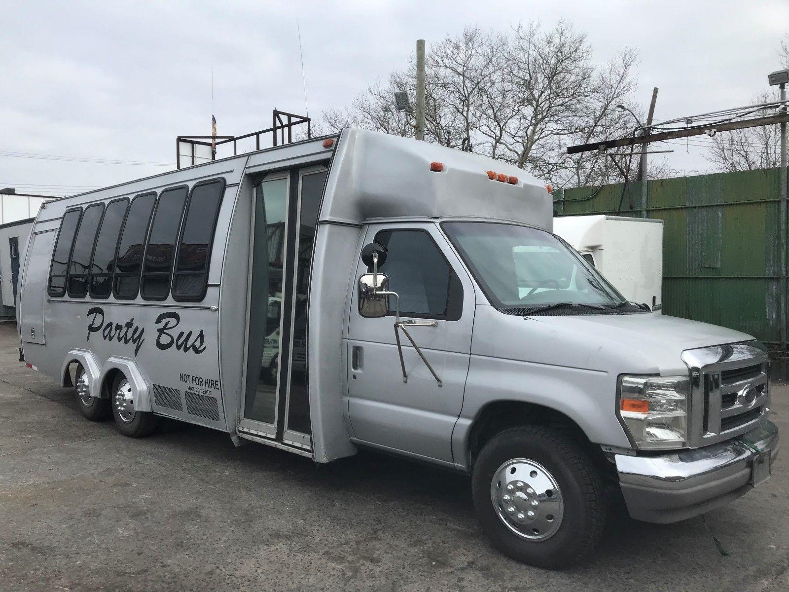 NICE 1995 CUSTOM FORD E450 for sale