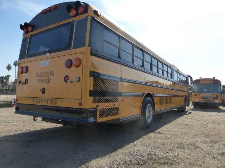 2003 THOMAS 90 PASSENGER SCHOOL BUS @ Buses for sale