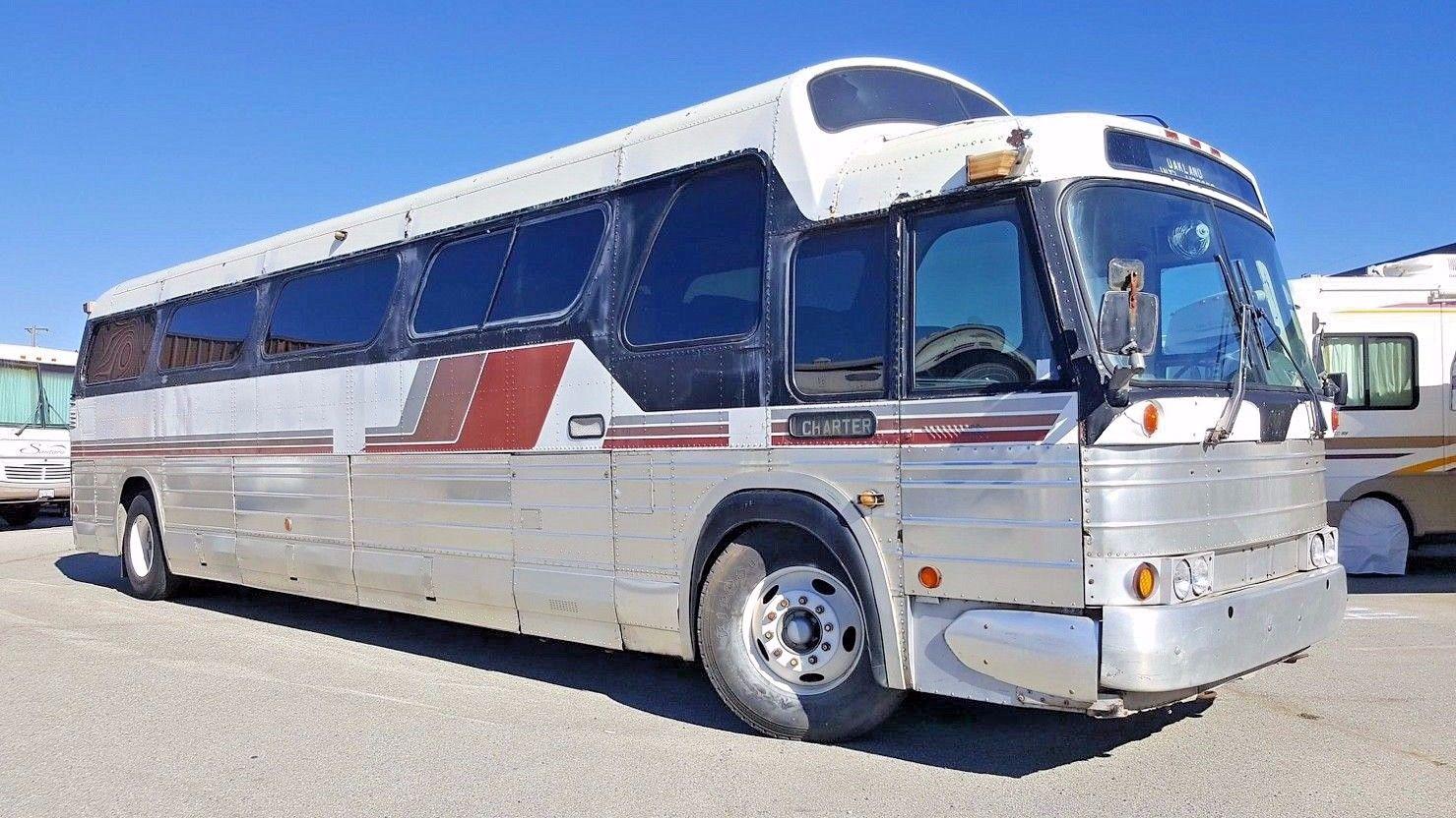 1970 GMC PD 4905 “Buffalo” Bus like Airstream Scenicruiser for sale