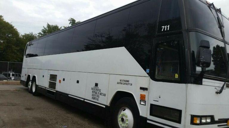 2000 Prevost 58 Passenger bus Charter bus for sale