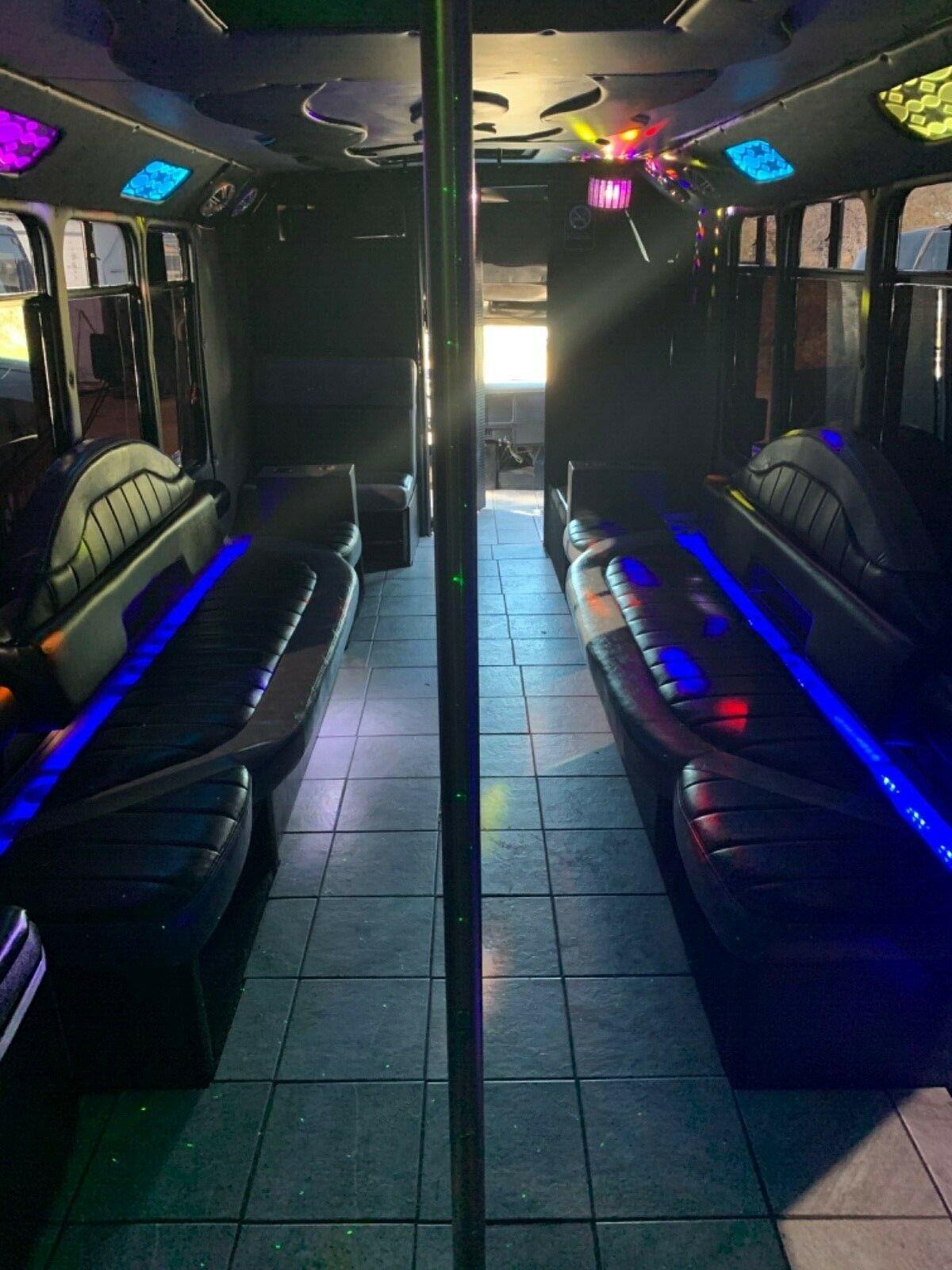 2000 International 3400 7.3 L Diesel Party Bus for sale