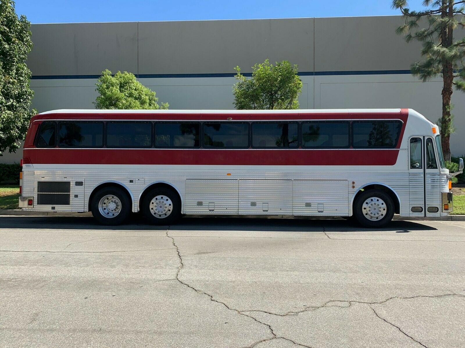 1982 Eagle Model 10 – 40 foot Passenger bus for sale