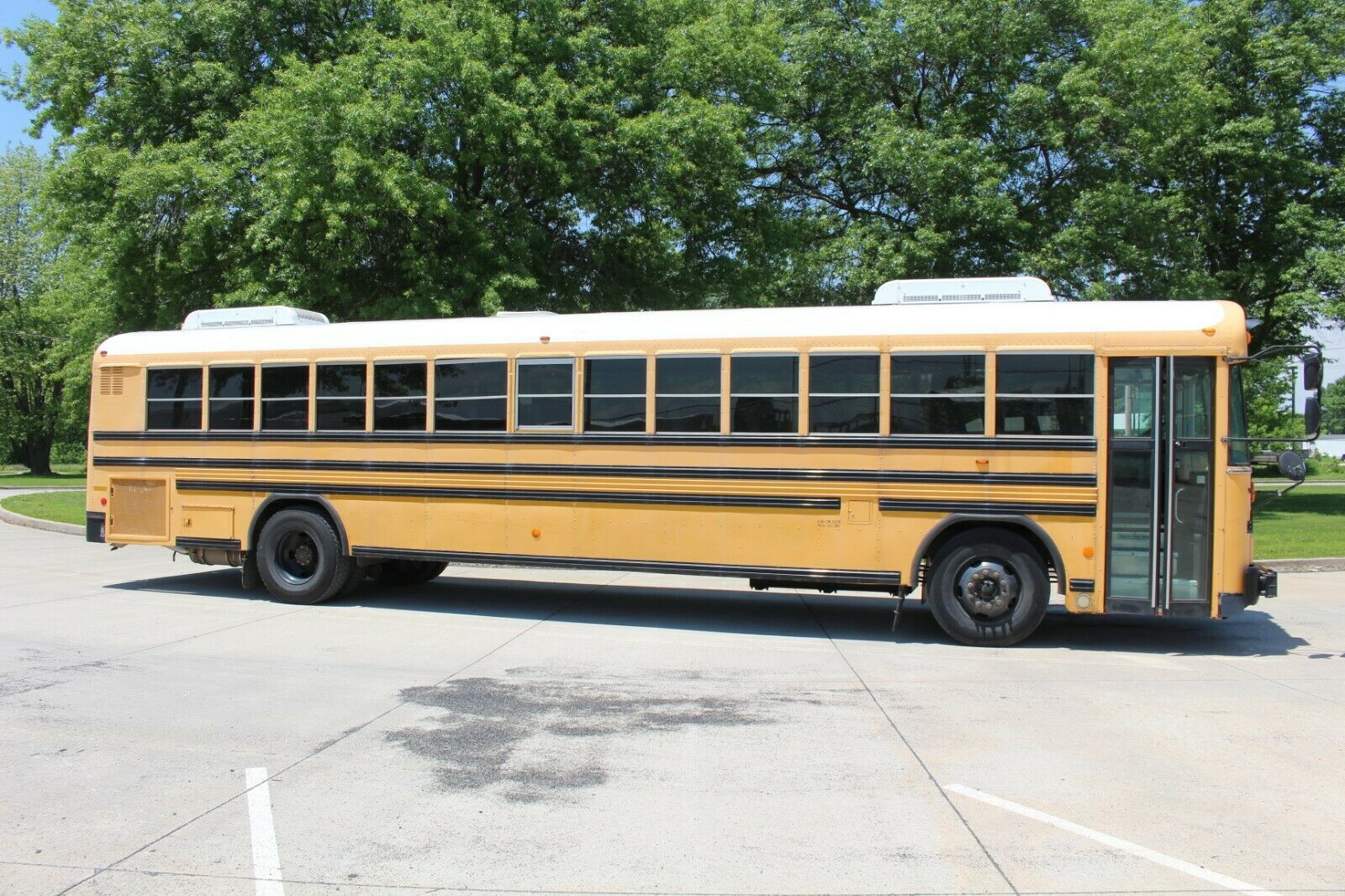 2009 Blue Bird School Bus Rear Engine 8.3L Cummins Diesel Skoolie Used ...