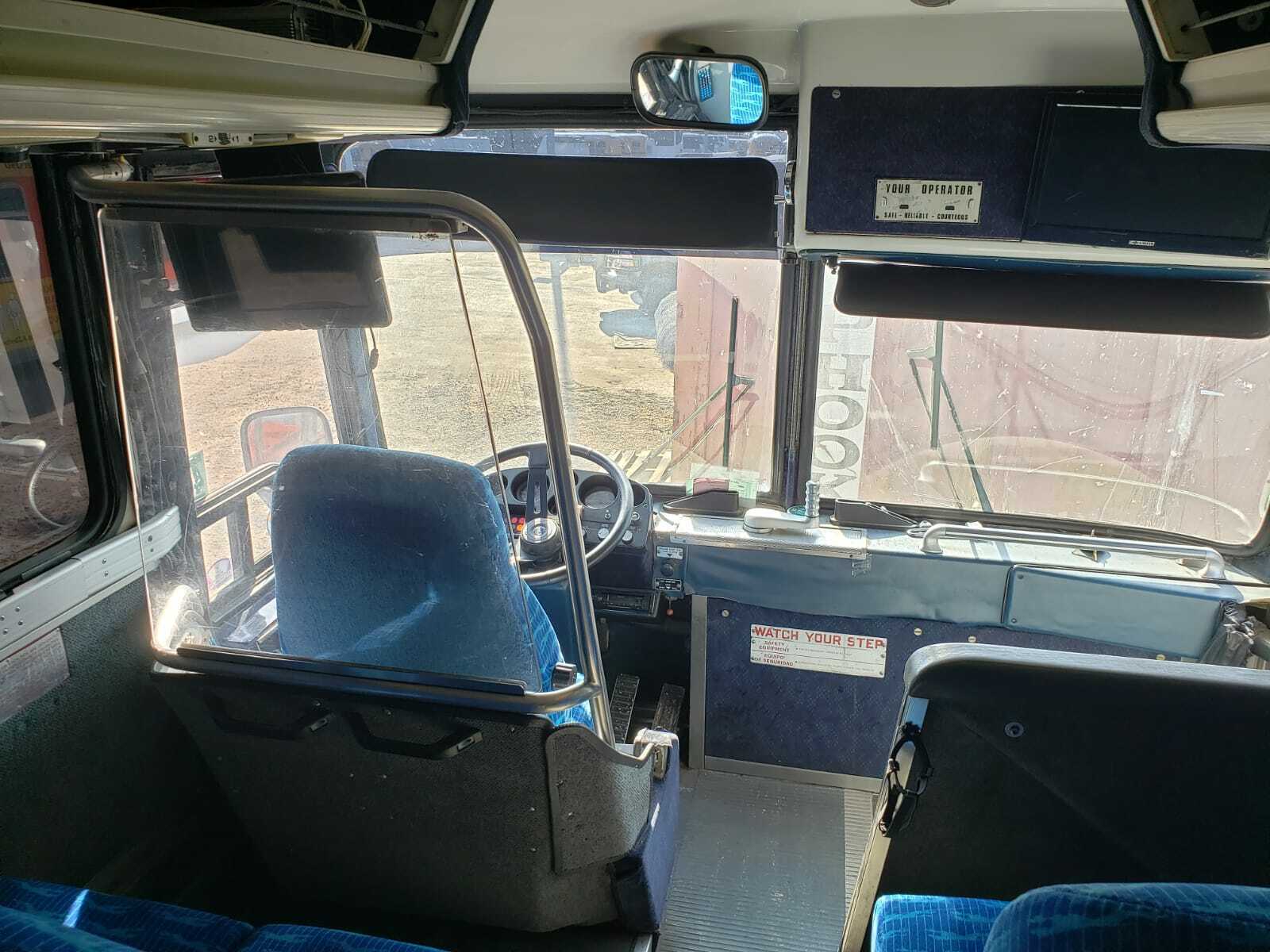 1998 MCI MC 12 for sale