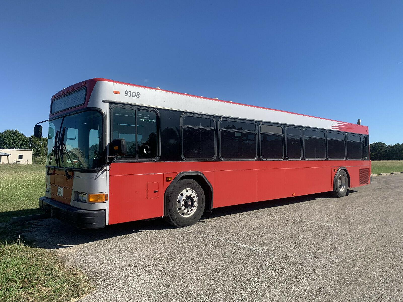 2001 Gillig G22D102N4 Bus church/activity/coach/RV for sale