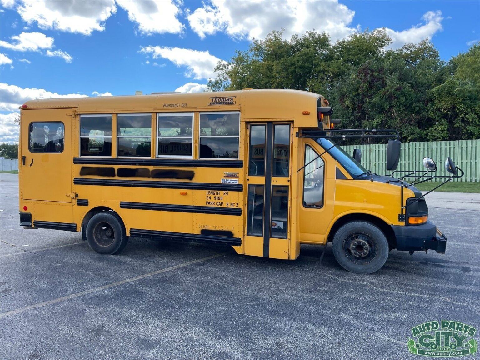 2009 Chevy Express 3500 Wheelchair Handicap LIFT Short School BUS 6.0L ...