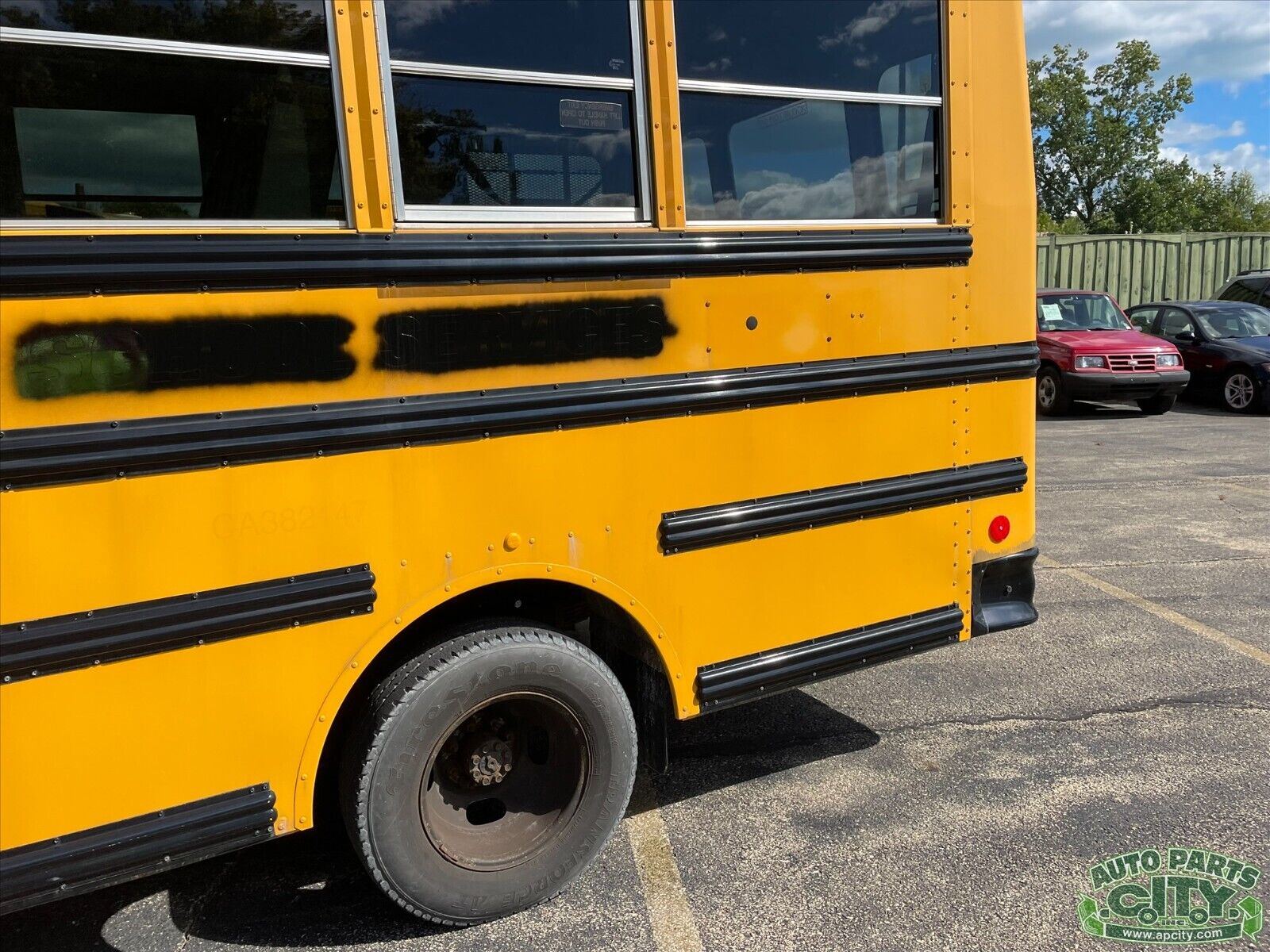 2009 Chevy Express 3500 Wheelchair Handicap LIFT Short School BUS 6.0L ...