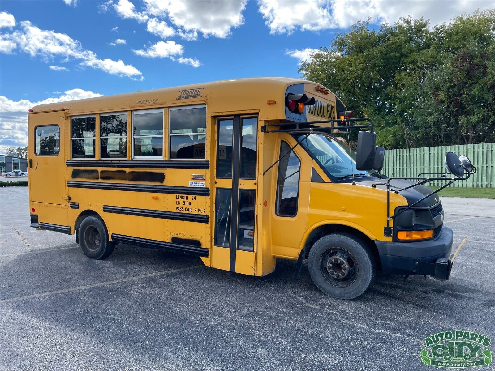 2009 Chevy Express 3500 Wheelchair Handicap LIFT Short School BUS 6.0L ...