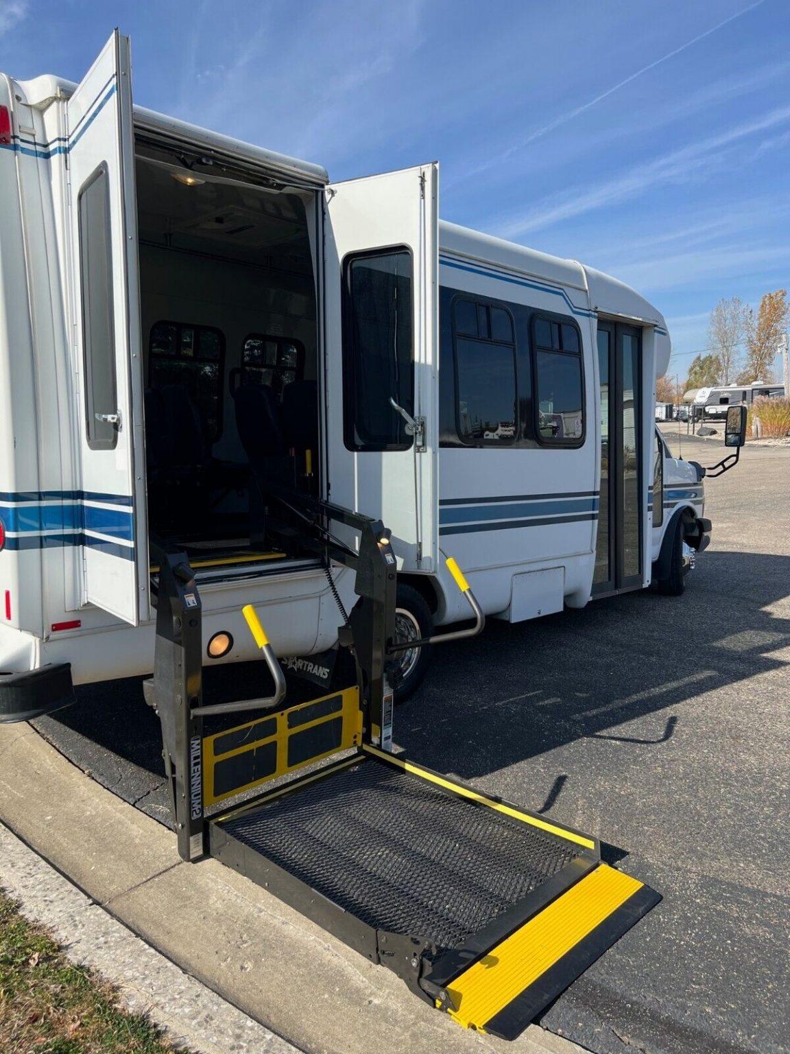2012 Chevrolet 4500 Church Shuttle Bus Van, Handicap Lift, NO CDL for sale