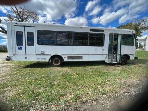 2014 Freightliner shuttle bus/handicap lift with Cummins Diesel @ Buses ...