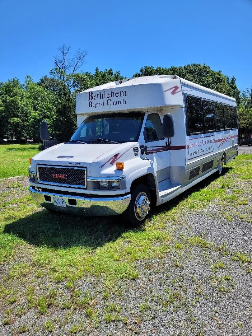 Church Bus 2006 Starcraft 32 Passenger bus with Diesel Engine 31K Miles ...