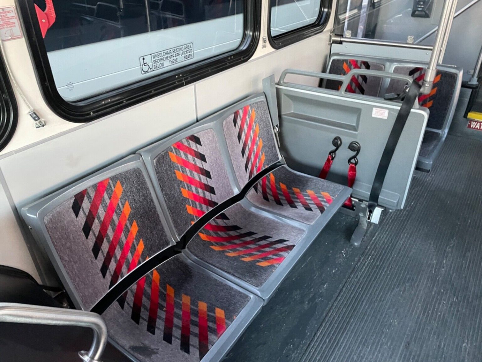 2010 Gillig Bus city Transit Shuttle used Buses Cummins Diesel for sale